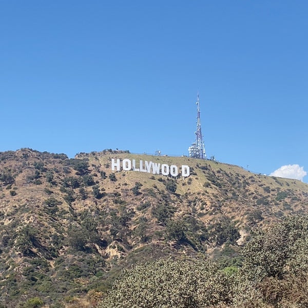 Hollywood Sign Vista Point - Scenic Lookout in West Hollywood