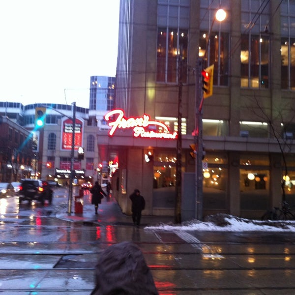 Fran's - Diner in Toronto