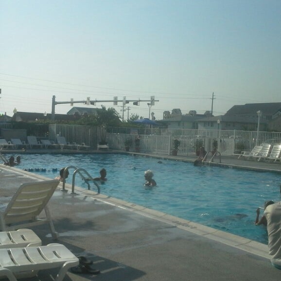 15th St Pool Bar - Swimming Pool