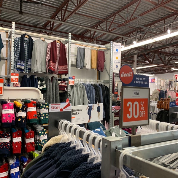 Old Navy Outlet - 1 tip from 344 visitors