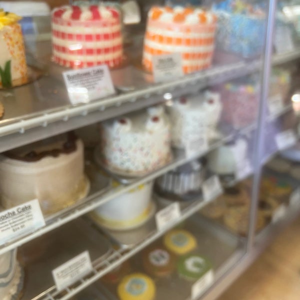 Mueller's Bakery - 36 tips from 574 visitors