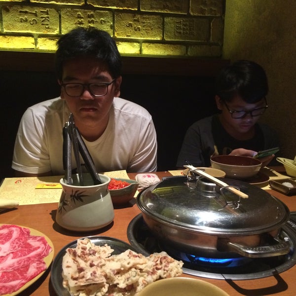 Yakoya - Kebayoran Lama - Jalan Sultan Iskandar Muda No. 1B