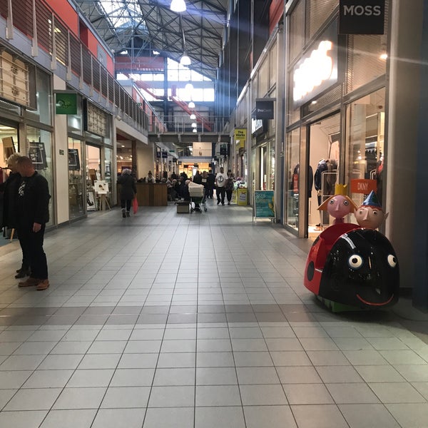 Dockside Outlet Centre - 9 tips from 531 visitors