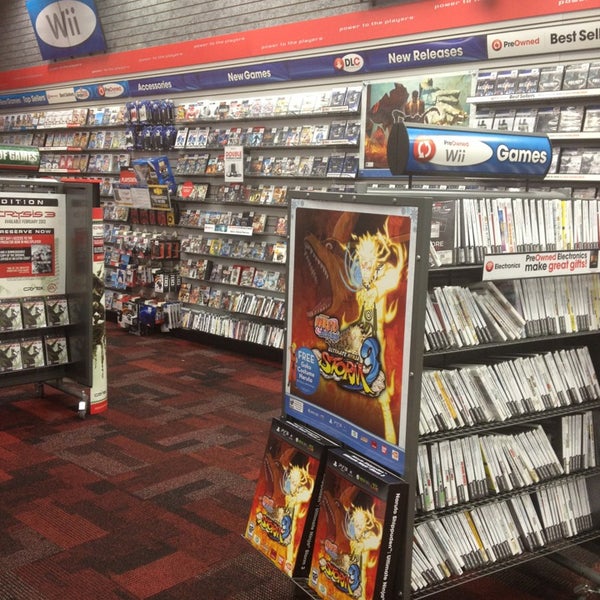 GameStop - Arlington, TX