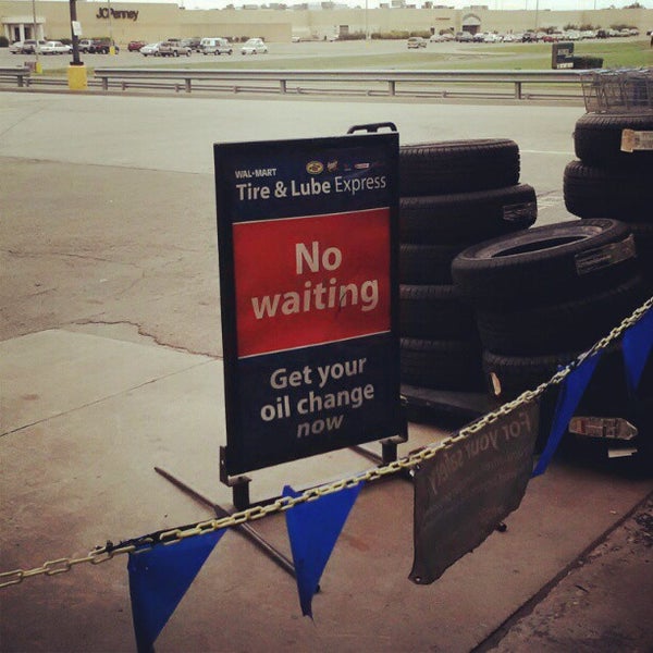 Walmart Supercenter - Big Box Store in Dyersburg