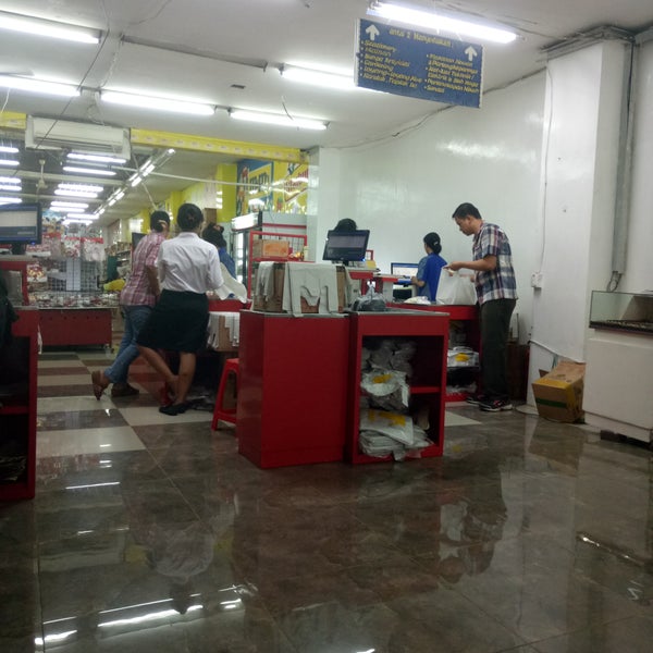 Grand swalayan - Department Store