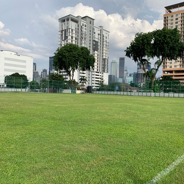 Kompleks Sukan Jalan Raja Muda