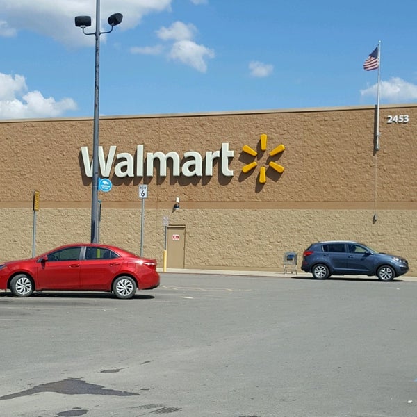 Walmart Supercenter - Big Box Store