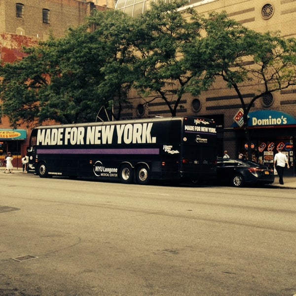 Hampton Jitney - 86th St - Upper East Side - 3 tips from 371 visitors