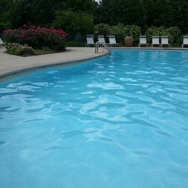 Riverwalk Swimming Pool - 85 visitors