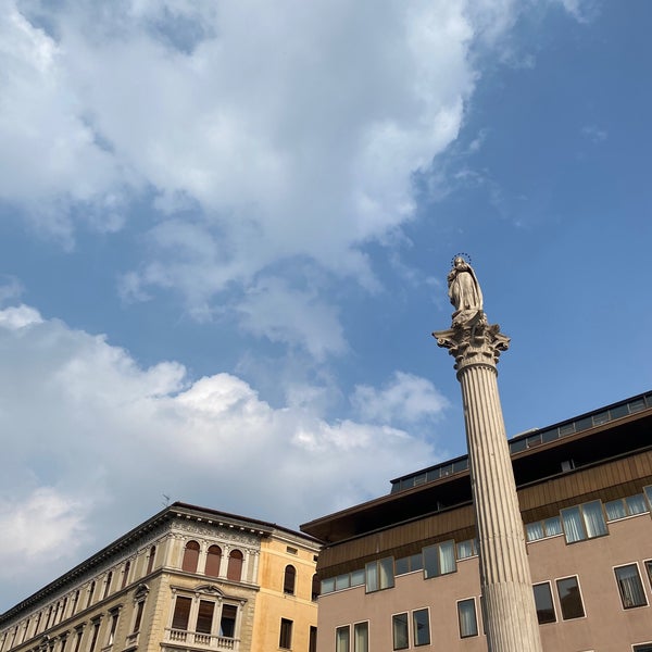 Piazza Garibaldi - Plaza in Padova