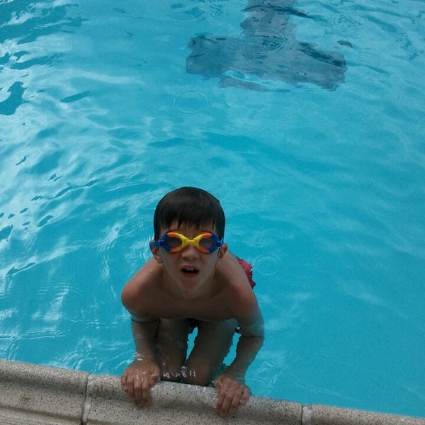 Lake Johnson Pool - 3 tips