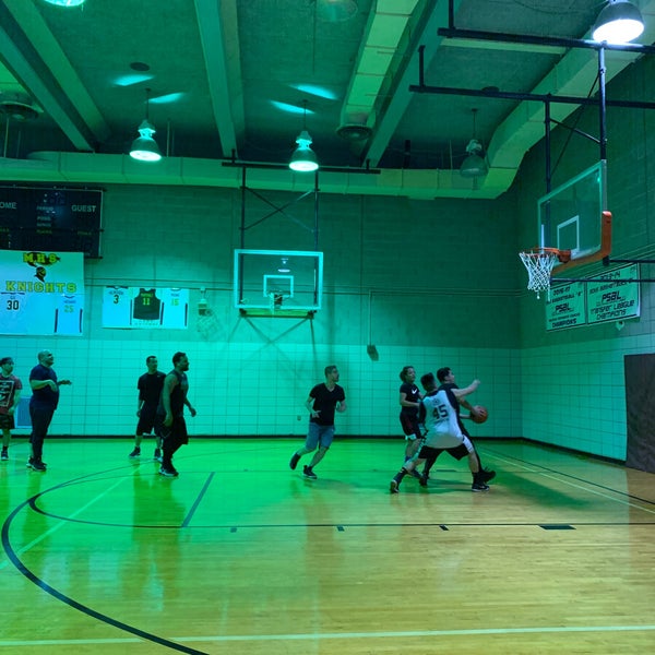 Manhattan High School - PS 35 - High School in Hell's Kitchen