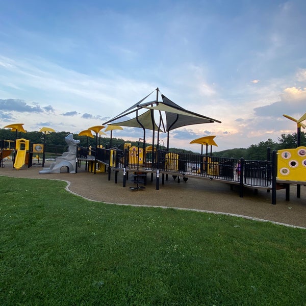 Photos at North Park Swimming Pool - 5 tips from 396 visitors