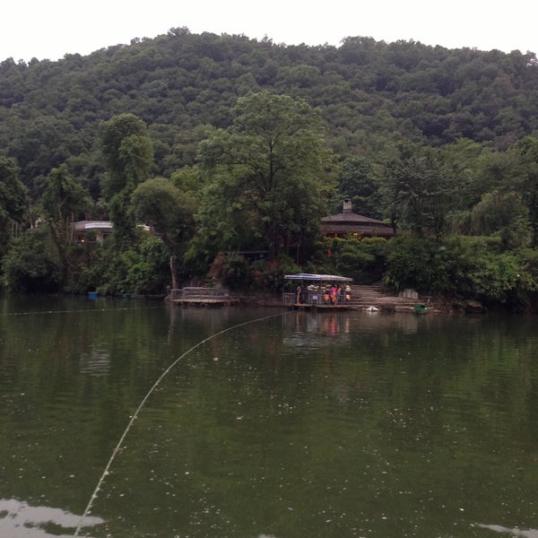 Fish Tail Lodge Pokhara - Hotel in Pokhara