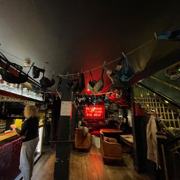 Muriel's Café Bar - Cath - 43 tips