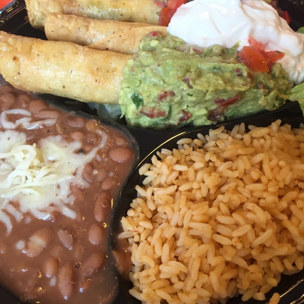 Taco Plus - South Robertson - Los Angeles, CA