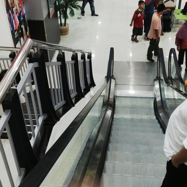 YOGYA Grand Majalengka - Department Store