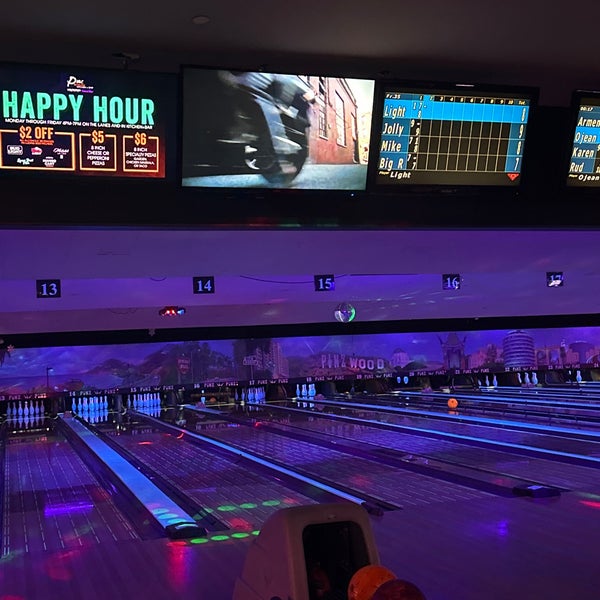 Pinz Bowling Center - 36 tips