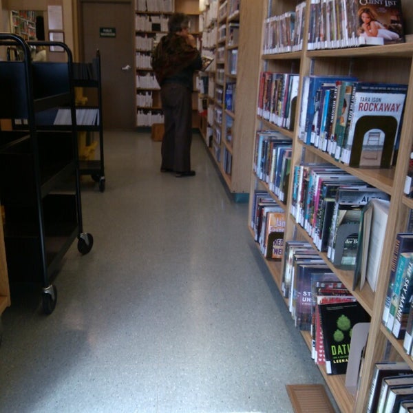 Locke Branch Hamilton Public Library - 1 tip from 33 visitors