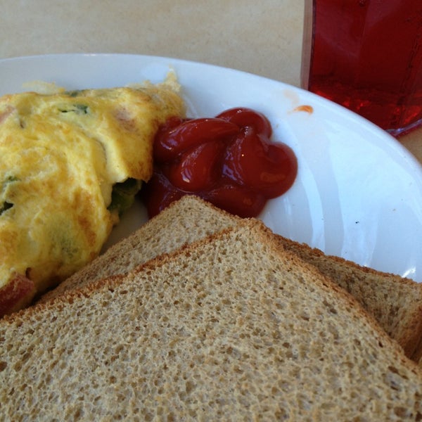 Photos at Boston University West Campus Dining Hall - Allston - 11 tips ...