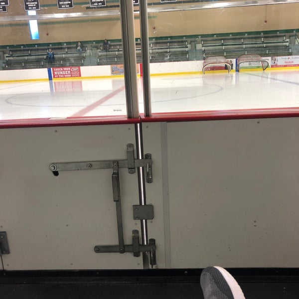 Maple Grove Ice Arena - Brooklyn Park - Maple Grove - Community Center ...