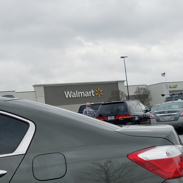 Walmart Supercenter - 18 tips from 1689 visitors