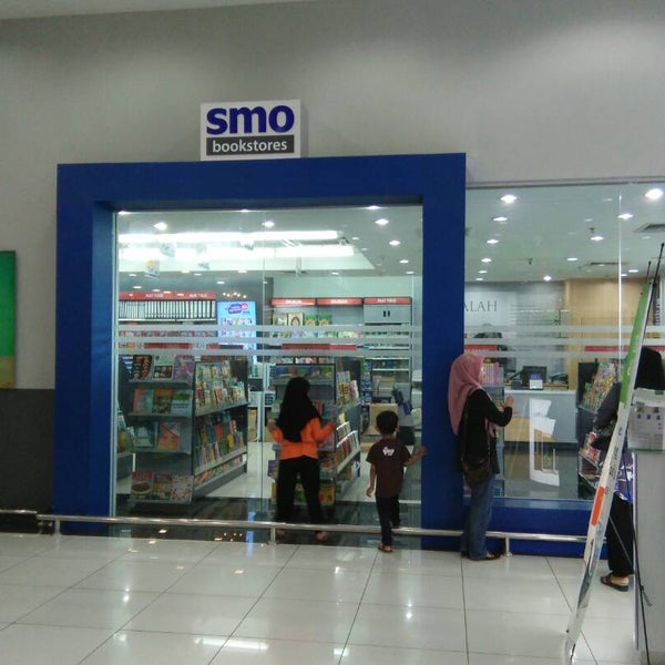 SMO Bookstores - Lot F01 Giant Putra Heights, Persiaran Putra Perdana