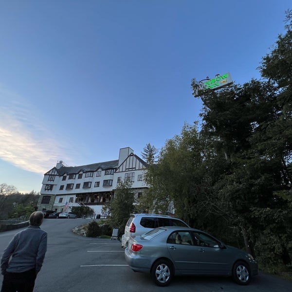 Benbow Inn - 13 tips from 335 visitors