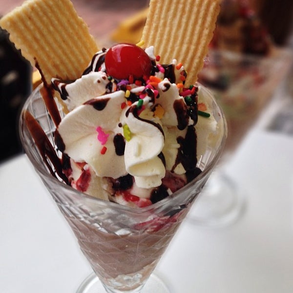 Fragola Gelateria - Ice Cream Parlor in Piantini