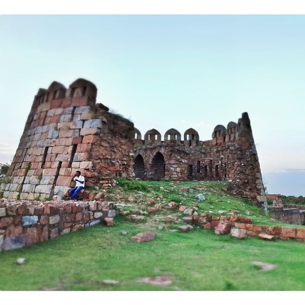 Tughlaqabad Fort - South Delhi - Mehrauli-Badarpur Road