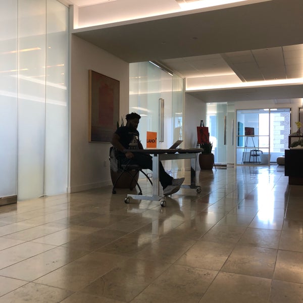 Fenwick & West LLP (SF) - Office in Financial District