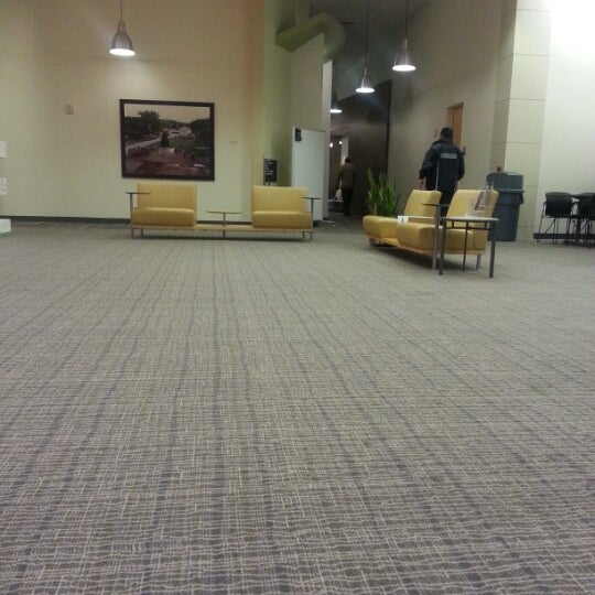 Progressive Insurance - Southeast Austin - 7301 Metro Center Dr