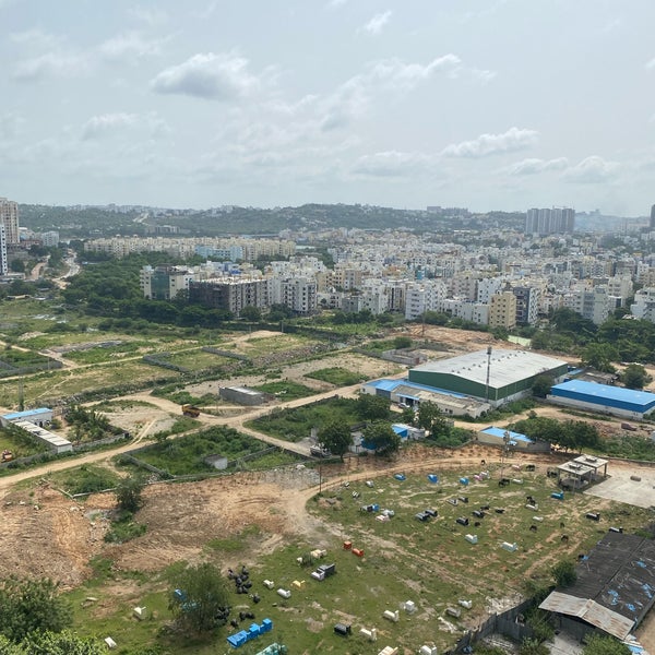 Lanco Hills - Structure