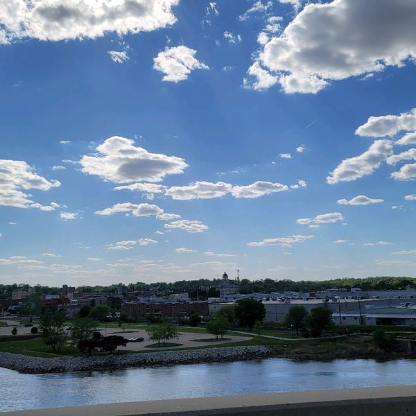 Norbert F. Beckey Bridge - Muscatine, IA