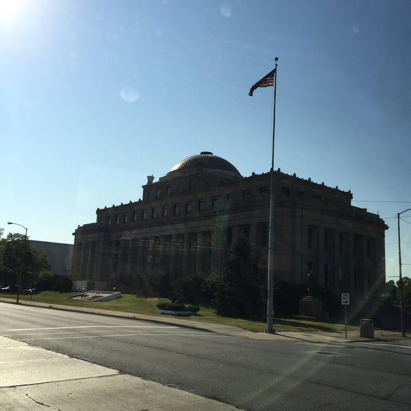 Downtown Gary - 10 tips from 980 visitors