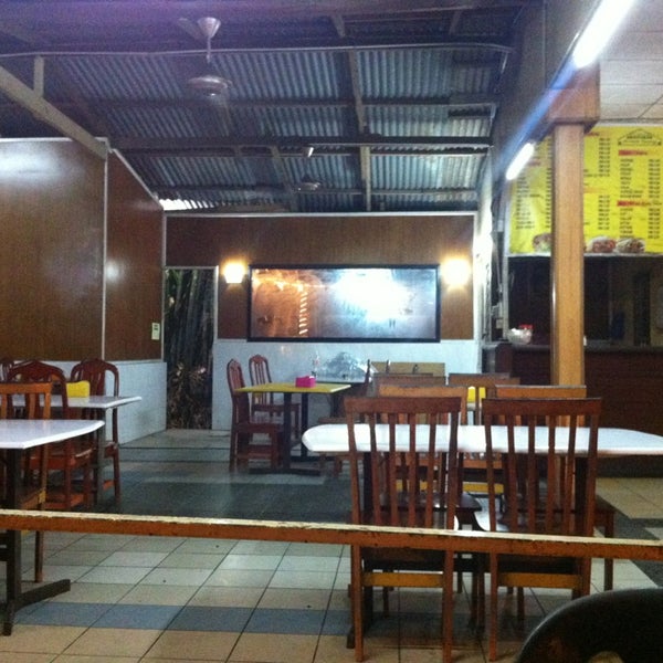 Photos at Restoran Perindu Kuning, Chendering - Thai Restaurant in ...