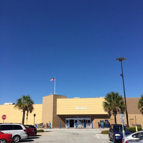Photos at Walmart Supercenter - Big Box Store in Merritt Island