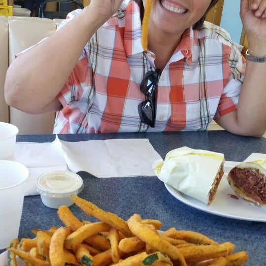 Santa Maria Burger - 1785 S Broadway