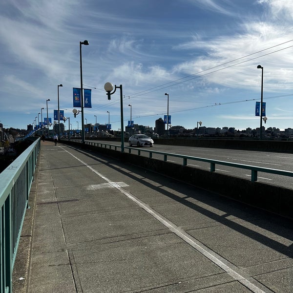 Cambie Street Bridge - Bridge in Vancouver