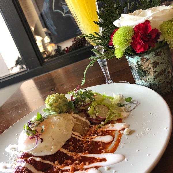 The Royal Hen - Balboa Island - 311 Marine Ave