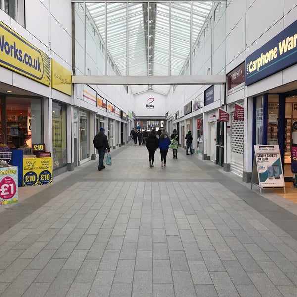 Rugby Central Shopping Centre - Rugby, Warwickshire