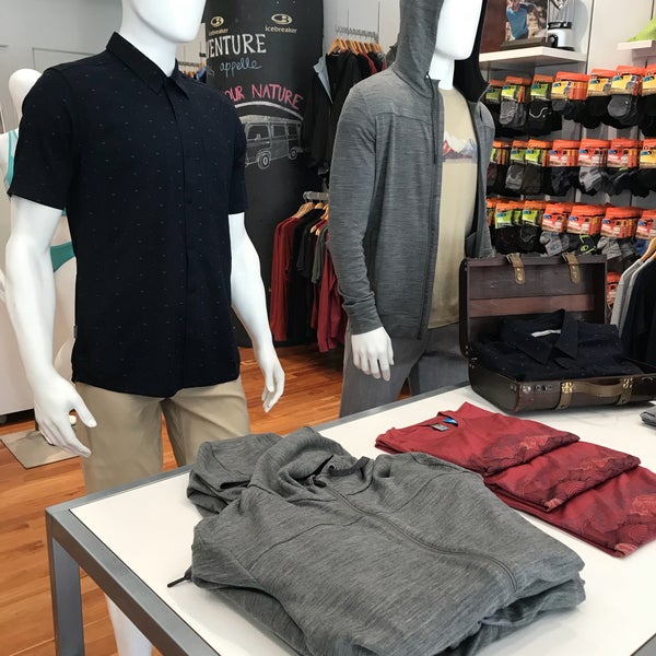 Icebreaker - Clothing Store in Montreal