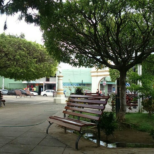 Parque La Merced de León