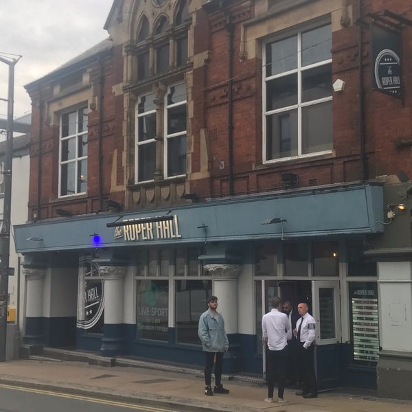 Roper Hall - Pub