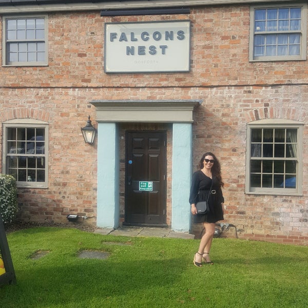 The Falcon's Nest - Gosforth, Newcastle upon Tyne