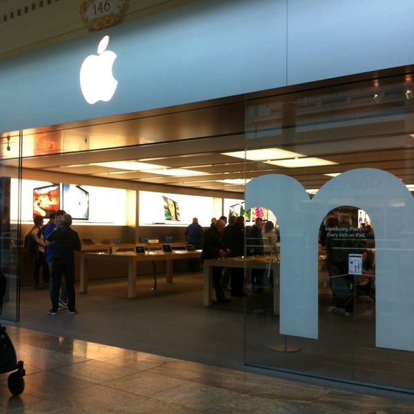 Photos at Apple Trafford Centre - Electronics Store