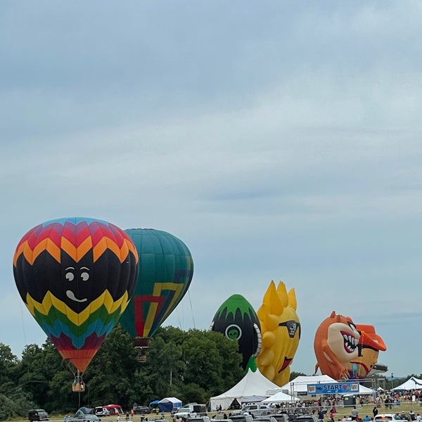 Photos at Solberg-Hunterdon Airport (N51) - Whitehouse Station, NJ