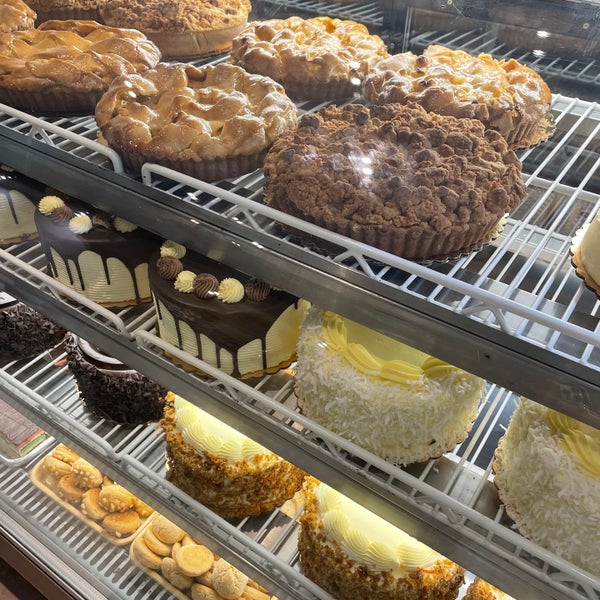 Ciro's Pastry - Bakery in Queens