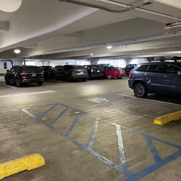 Battery Parking Garage - Financial District - New York, NY